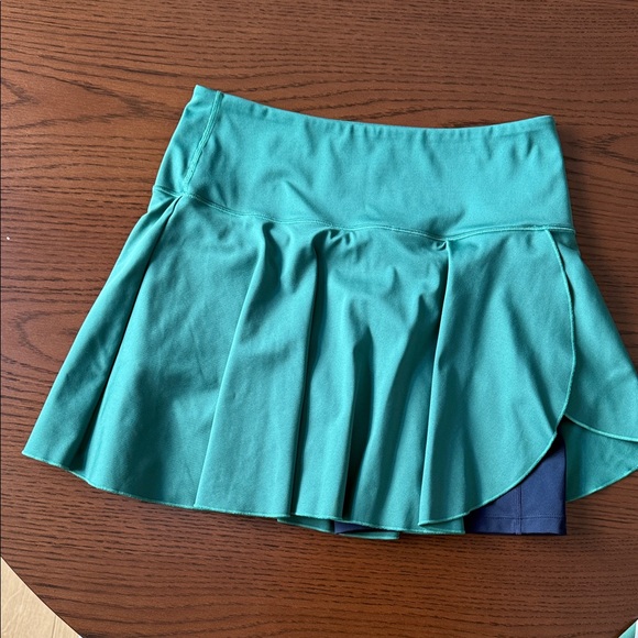 Wilson | Skirts | Wilson Green Tennis Skirt | Poshmark